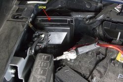 HOW-TO - 09 - 13 IPDM E/R (Intelligent Power Distribution Module - Engine Room) Fuse Box