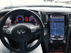 QX70 09-17 - FX50S Tesla Screen